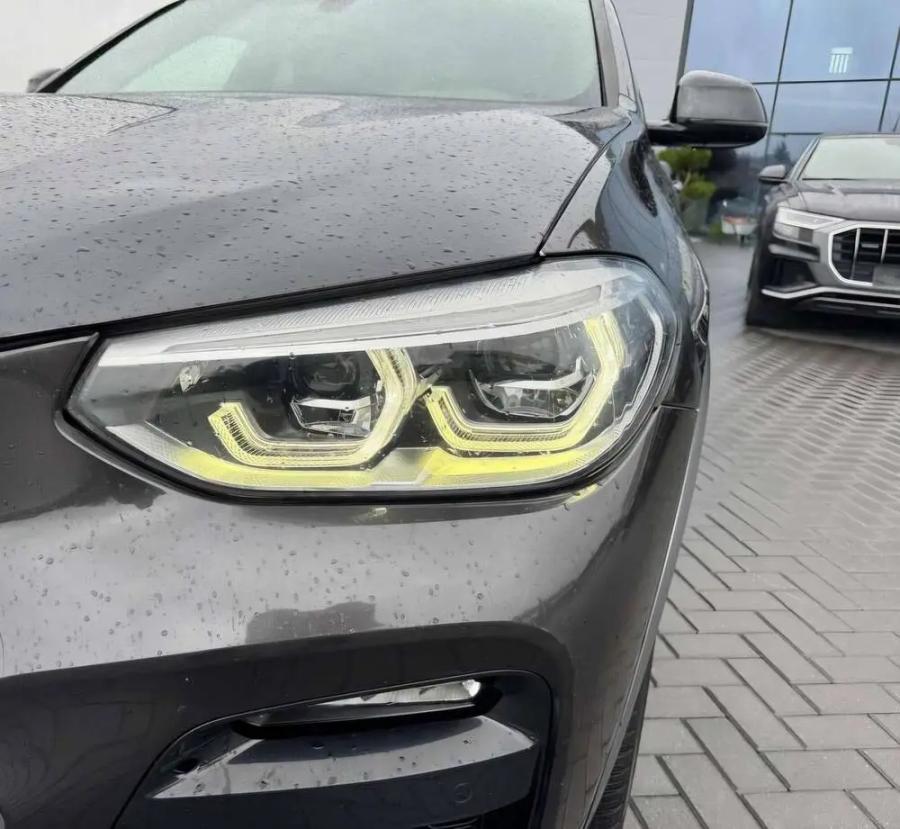 Grey BMW X4 2020 in Telschi, with an engine capacity of 2.00 L and mileage of 224 thousand km for 23490 €, photo 21 on AUTOMOTO.COM.LV
