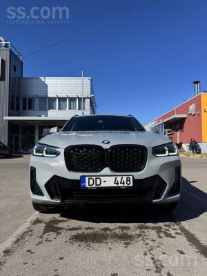 Grey BMW X4 2021 in Riga, with an engine capacity of 2.00 L and mileage of 108 thousand km for 44000 €, photo 4 on AUTOMOTO.COM.LV
