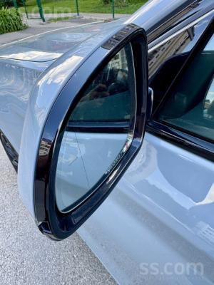 Grey BMW X4 2021 in Riga, with an engine capacity of 2.00 L and mileage of 108 thousand km for 44000 €, photo 17 on AUTOMOTO.COM.LV