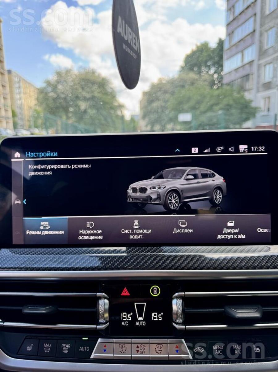 Grey BMW X4 2021 in Riga, with an engine capacity of 2.00 L and mileage of 108 thousand km for 44000 €, photo 25 on AUTOMOTO.COM.LV