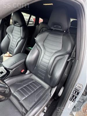 Grey BMW X4 2021 in Riga, with an engine capacity of 2.00 L and mileage of 108 thousand km for 44000 €, photo 33 on AUTOMOTO.COM.LV
