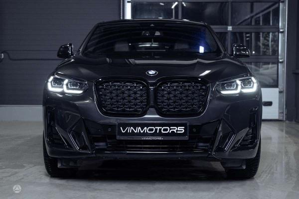 Grey BMW X4 2022 in Vilnius, with an engine capacity of 2.00 L and mileage of 22 thousand km for 38500 €, photo 3 on AUTOMOTO.COM.LV
