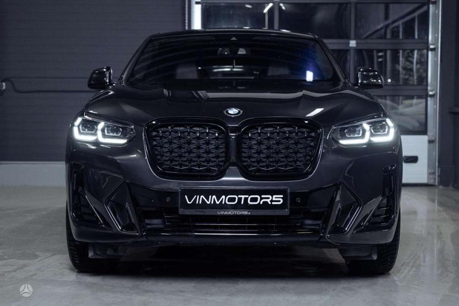 Grey BMW X4 2022 in Vilnius, with an engine capacity of 2.00 L and mileage of 22 thousand km for 38500 €, photo 3 on AUTOMOTO.COM.LV
