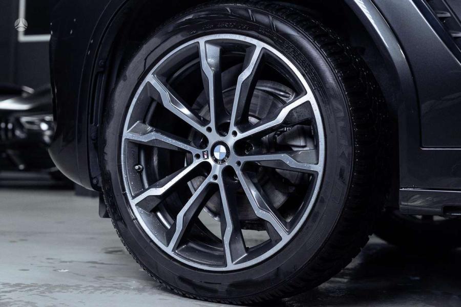 Grey BMW X4 2022 in Vilnius, with an engine capacity of 2.00 L and mileage of 22 thousand km for 38500 €, photo 11 on AUTOMOTO.COM.LV
