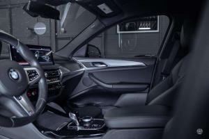 Grey BMW X4 2022 in Vilnius, with an engine capacity of 2.00 L and mileage of 22 thousand km for 38500 €, photo 24 on AUTOMOTO.COM.LV