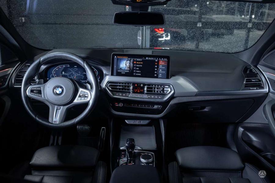 Grey BMW X4 2022 in Vilnius, with an engine capacity of 2.00 L and mileage of 22 thousand km for 38500 €, photo 25 on AUTOMOTO.COM.LV