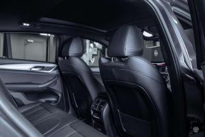 Grey BMW X4 2022 in Vilnius, with an engine capacity of 2.00 L and mileage of 22 thousand km for 38500 €, photo 31 on AUTOMOTO.COM.LV