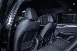Grey BMW X4 2022 in Vilnius, with an engine capacity of 2.00 L and mileage of 22 thousand km for 38500 €, photo 34 on AUTOMOTO.COM.LV