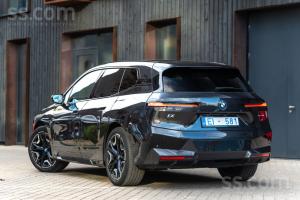 Pelēks BMW X4 2022 Rīga, ar dzinēja tilpumu 3.00 L un nobraukumu 23 tūkst. km par 47500 €, foto 4 vietnē AUTOMOTO.COM.LV