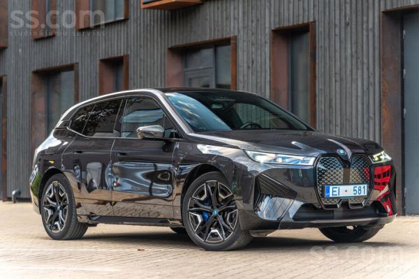 Grey BMW X4 2022 in Riga, with an engine capacity of 3.00 L and mileage of 23 thousand km for 47500 €, photo 3 on AUTOMOTO.COM.LV
