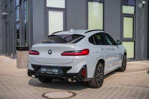 Grey BMW X4 2023 in Kaunas, with an engine capacity of 2.00 L and mileage of 185 thousand km for 36950 €, photo 14 on AUTOMOTO.COM.LV