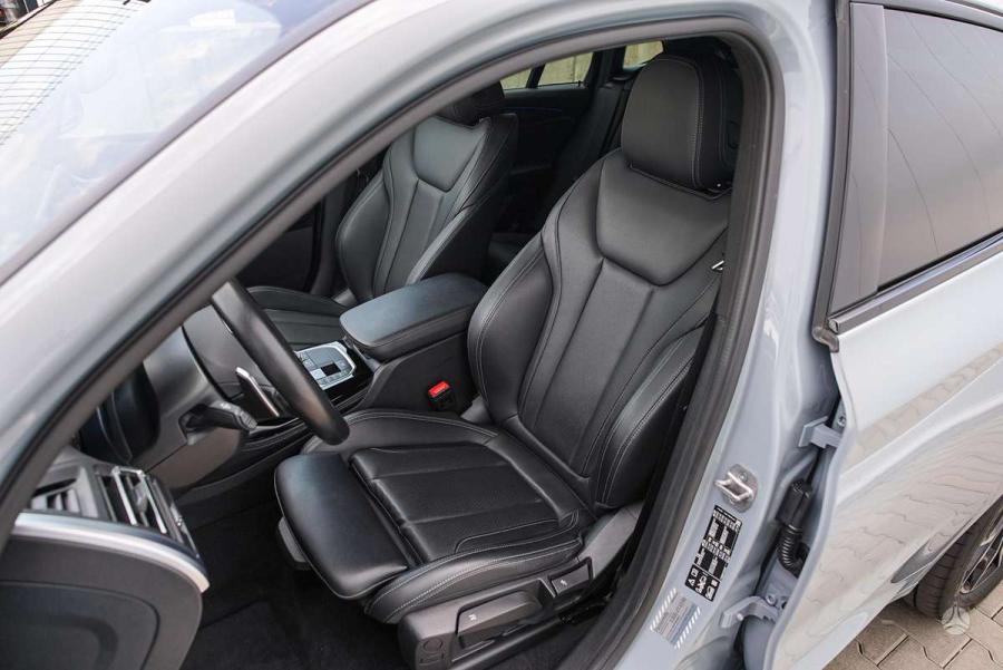 Grey BMW X4 2023 in Kaunas, with an engine capacity of 2.00 L and mileage of 185 thousand km for 36950 €, photo 31 on AUTOMOTO.COM.LV