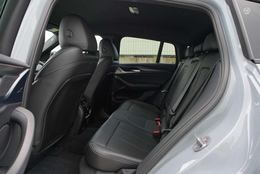 Grey BMW X4 2023 in Kaunas, with an engine capacity of 2.00 L and mileage of 185 thousand km for 36950 €, photo 36 on AUTOMOTO.COM.LV