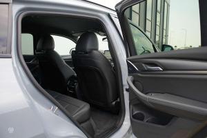 Grey BMW X4 2023 in Kaunas, with an engine capacity of 2.00 L and mileage of 185 thousand km for 36950 €, photo 38 on AUTOMOTO.COM.LV