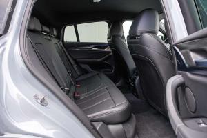 Grey BMW X4 2023 in Kaunas, with an engine capacity of 2.00 L and mileage of 185 thousand km for 36950 €, photo 39 on AUTOMOTO.COM.LV