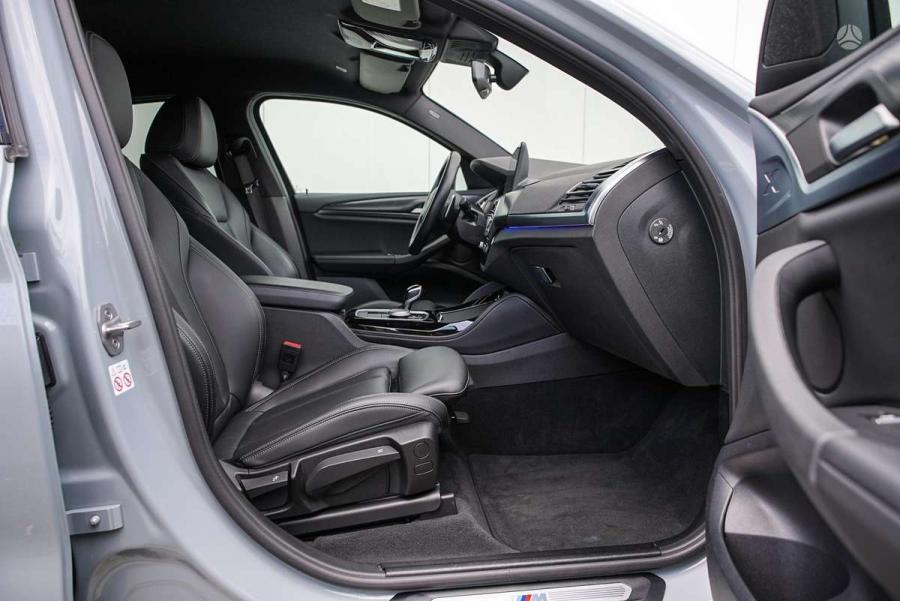 Grey BMW X4 2023 in Kaunas, with an engine capacity of 2.00 L and mileage of 185 thousand km for 36950 €, photo 42 on AUTOMOTO.COM.LV