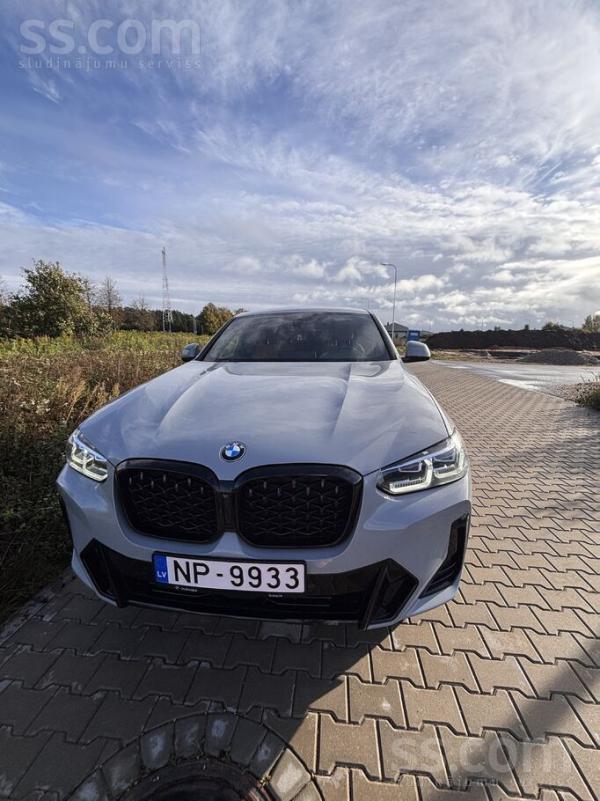 Pelēks BMW X4 2023 Rīga, ar dzinēja tilpumu 2.00 L un nobraukumu 49 tūkst. km par 43000 €, foto 4 vietnē AUTOMOTO.COM.LV