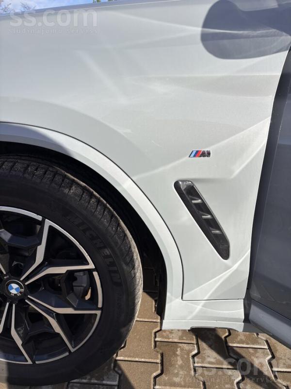 Pelēks BMW X4 2023 Rīga, ar dzinēja tilpumu 2.00 L un nobraukumu 49 tūkst. km par 43000 €, foto 7 vietnē AUTOMOTO.COM.LV