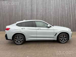 Grey BMW X4 2023 in Jelgava, with an engine capacity of 2.00 L and mileage of 0 thousand km for 42900 €, photo 4 on AUTOMOTO.COM.LV