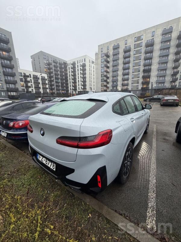Pelēks BMW X4 2024 Rīga, ar dzinēja tilpumu 2.00 L un nobraukumu 8 tūkst. km par 49900 €, foto 3 vietnē AUTOMOTO.COM.LV