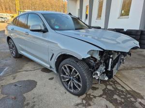 Pelēks BMW X4 2024 Klaipėda, ar dzinēja tilpumu 2.99 L un nobraukumu 36 tūkst. km par 18200 €, foto 2 vietnē AUTOMOTO.COM.LV