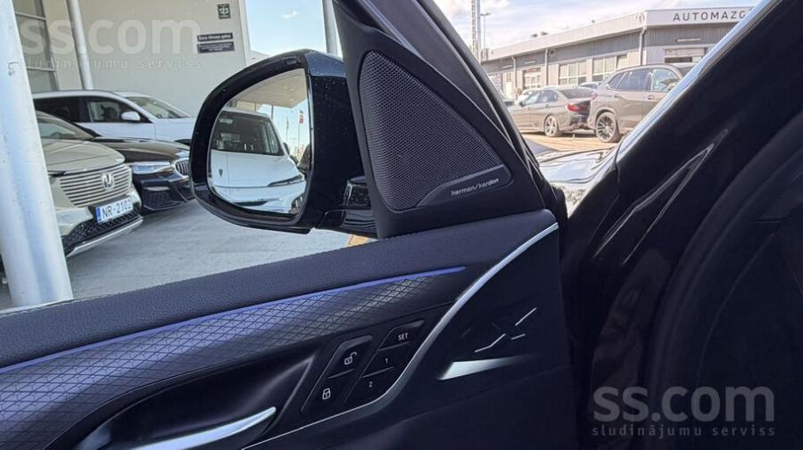Pelēks BMW X4 2024 Rīga, ar dzinēja tilpumu 2.00 L un nobraukumu 24 tūkst. km par 54900 €, foto 14 vietnē AUTOMOTO.COM.LV