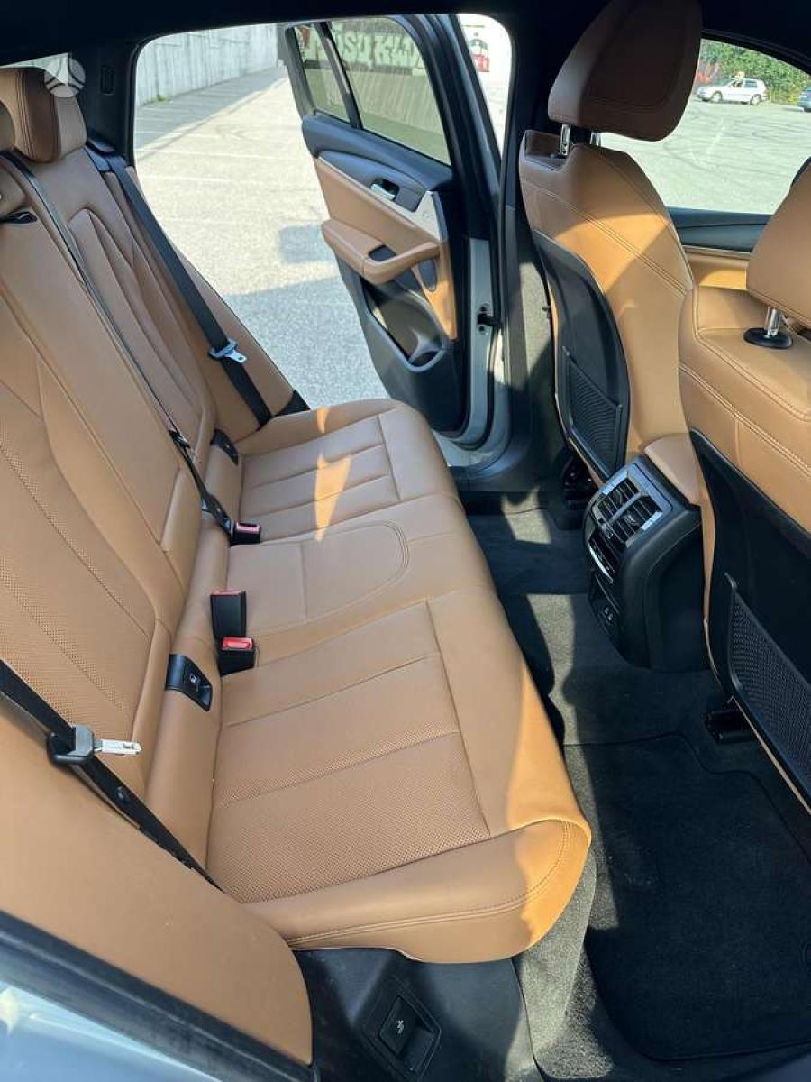 Grey BMW X4 2024 in Vilnius, with an engine capacity of 2.00 L and mileage of 25 thousand km for 49500 €, photo 10 on AUTOMOTO.COM.LV