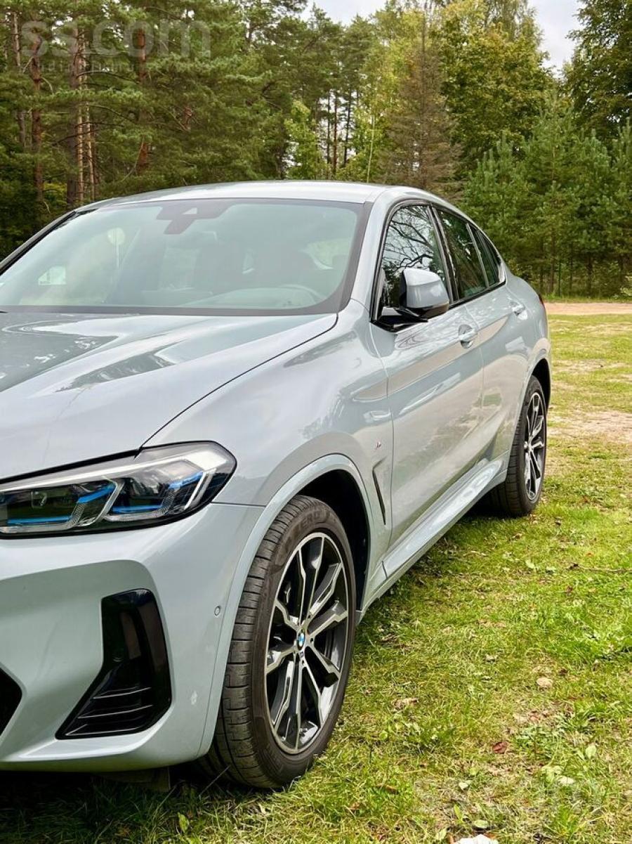 Grey BMW X4 2024 in Riga, with an engine capacity of 2.00 L and mileage of 0 thousand km for 53500 €, photo 8 on AUTOMOTO.COM.LV