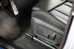 Grey BMW X4 2026 in Vilnius, with an engine capacity of 2.00 L and mileage of 8 thousand km for 55491 €, photo 26 on AUTOMOTO.COM.LV