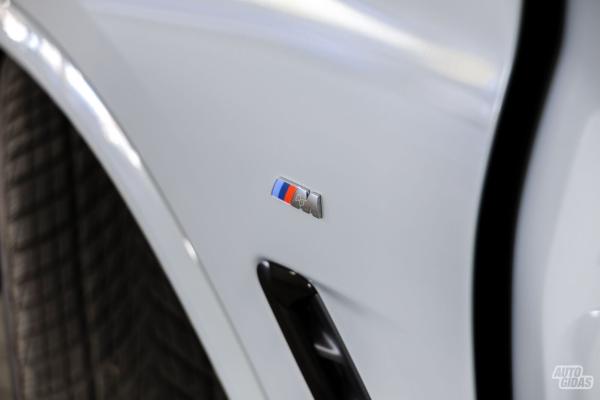 Grey BMW X4 2026 in Vilnius, with an engine capacity of 2.00 L and mileage of 12 thousand km for 54492 €, photo 9 on AUTOMOTO.COM.LV