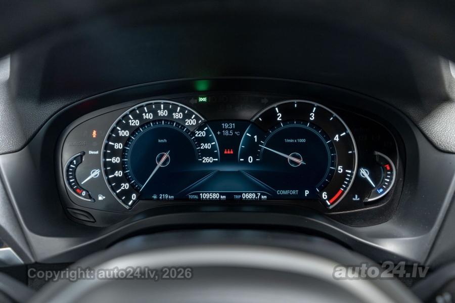 Pelēks BMW X4 2019 Tallina, ar dzinēja tilpumu 2.00 L un nobraukumu 110 tūkst. km par 31900 €, foto 15 vietnē AUTOMOTO.COM.LV