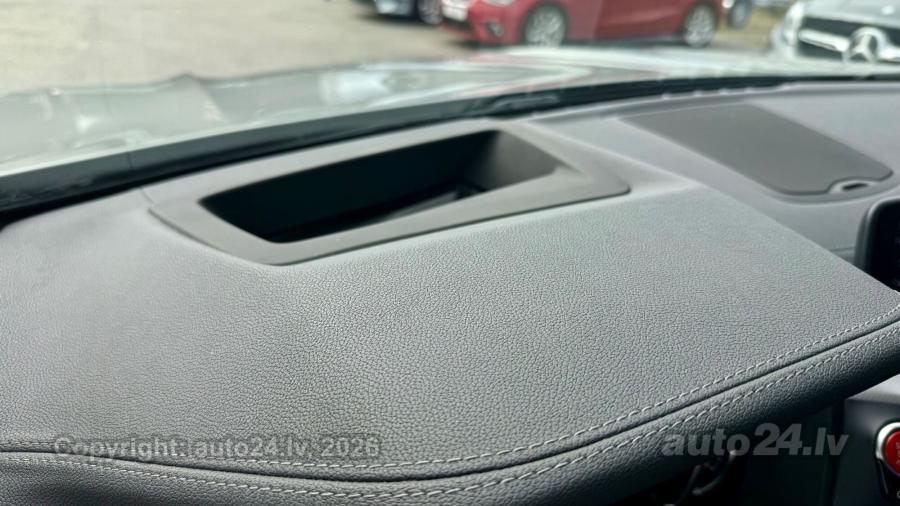 Grey BMW X4 2020 in Tallinn, with an engine capacity of 3.00 L and mileage of 101 thousand km for 37000 €, photo 24 on AUTOMOTO.COM.LV