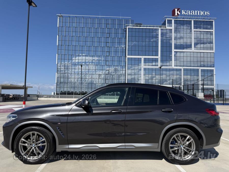 Pelēks BMW X4 2020 Tallina, ar dzinēja tilpumu 2.00 L un nobraukumu 58 tūkst. km par 39999 €, foto 1 vietnē AUTOMOTO.COM.LV