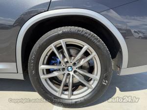 Pelēks BMW X4 2020 Tallina, ar dzinēja tilpumu 2.00 L un nobraukumu 58 tūkst. km par 39999 €, foto 10 vietnē AUTOMOTO.COM.LV