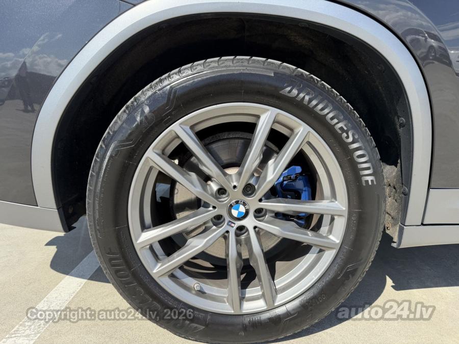 Pelēks BMW X4 2020 Tallina, ar dzinēja tilpumu 2.00 L un nobraukumu 58 tūkst. km par 39999 €, foto 11 vietnē AUTOMOTO.COM.LV