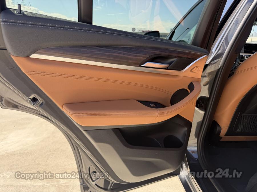 Pelēks BMW X4 2020 Tallina, ar dzinēja tilpumu 2.00 L un nobraukumu 58 tūkst. km par 39999 €, foto 18 vietnē AUTOMOTO.COM.LV