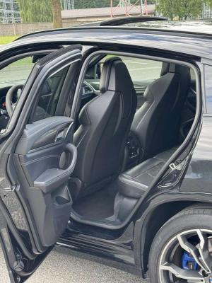 Черный БМВ x4-m 2020 в Шяуляй, объемом двигателя 3.00 л и пробегом 98 тыс. км за 33000 €, фото 15 на AUTOMOTO.COM.LV