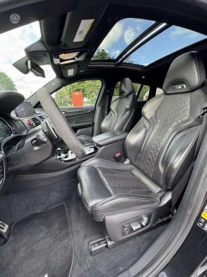 Черный БМВ x4-m 2020 в Шяуляй, объемом двигателя 3.00 л и пробегом 98 тыс. км за 33000 €, фото 16 на AUTOMOTO.COM.LV