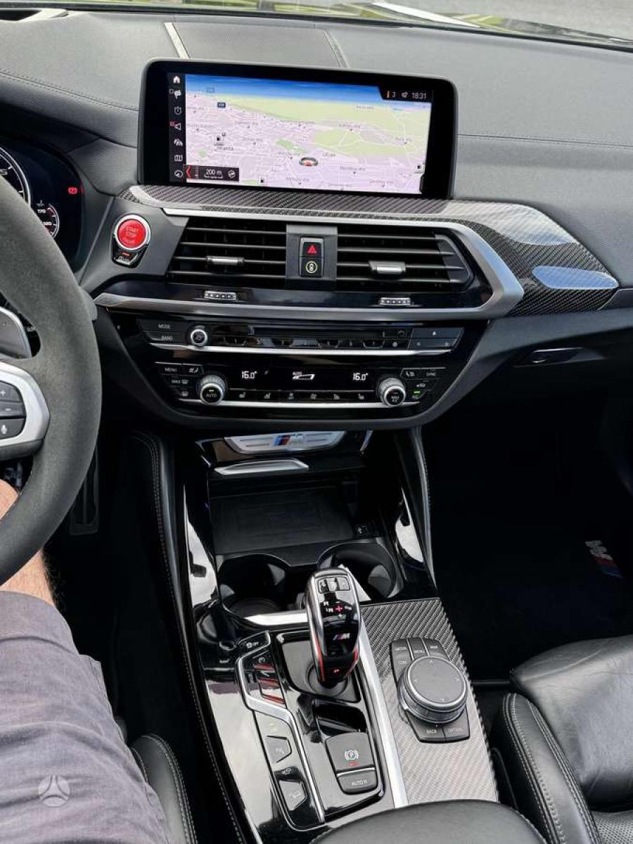 Черный БМВ x4-m 2020 в Шяуляй, объемом двигателя 3.00 л и пробегом 98 тыс. км за 33000 €, фото 23 на AUTOMOTO.COM.LV
