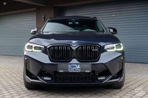 Black BMW x4-m 2021 in Marijampole, with an engine capacity of 3.00 L and mileage of 110 thousand km for 45950 €, photo 3 on AUTOMOTO.COM.LV