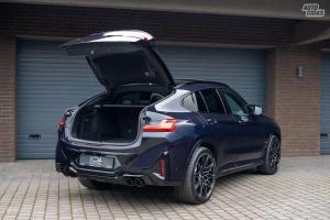 Black BMW x4-m 2021 in Marijampole, with an engine capacity of 3.00 L and mileage of 110 thousand km for 45950 €, photo 14 on AUTOMOTO.COM.LV