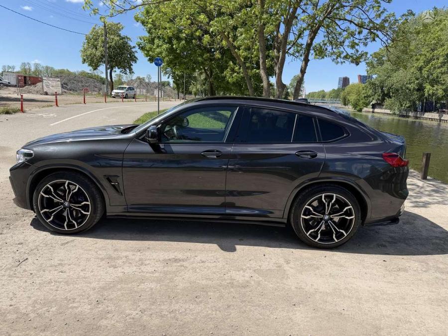 Melns BMW x4-m 2021 Klaipėda, ar dzinēja tilpumu 3.00 L un nobraukumu 52 tūkst. km par 49999 €, foto 9 vietnē AUTOMOTO.COM.LV
