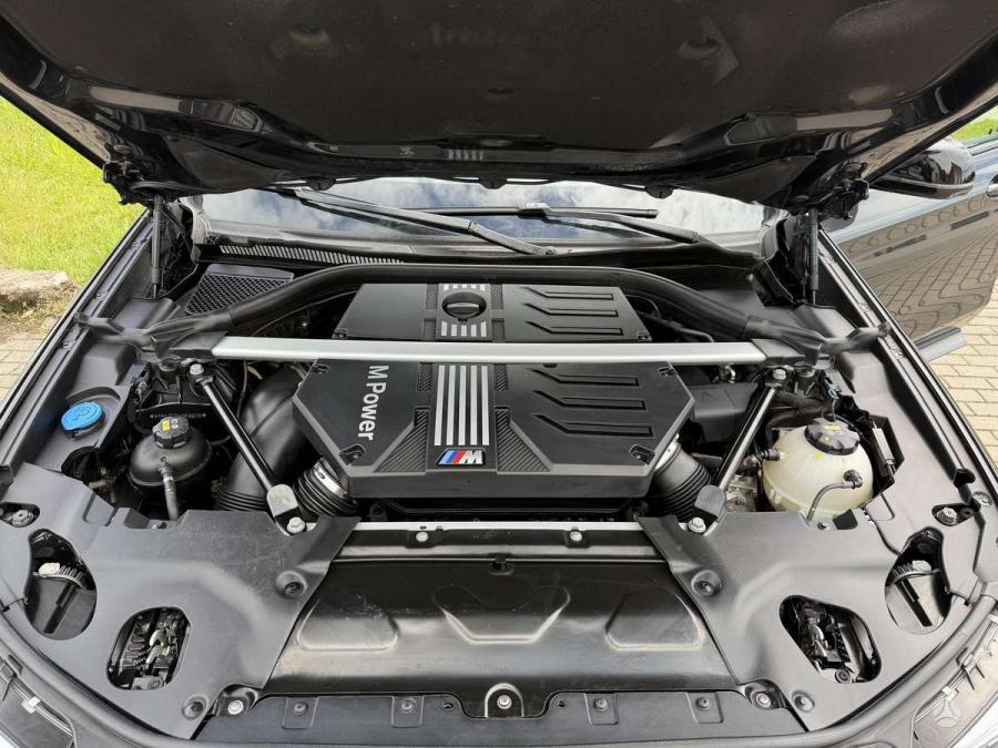 Melns BMW x4-m 2021 Klaipėda, ar dzinēja tilpumu 3.00 L un nobraukumu 52 tūkst. km par 49999 €, foto 18 vietnē AUTOMOTO.COM.LV
