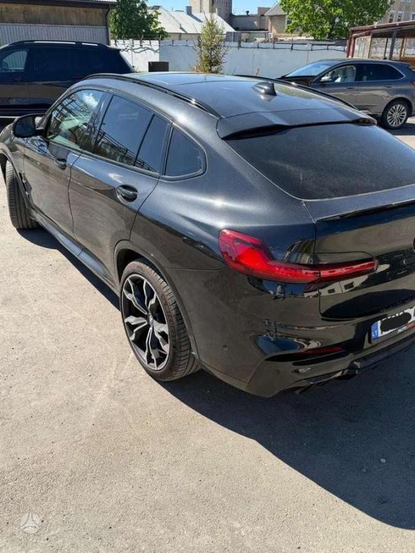 Melns BMW x4-m 2021 Klaipėda, ar dzinēja tilpumu 2.99 L un nobraukumu 85 tūkst. km par 42000 €, foto 5 vietnē AUTOMOTO.COM.LV