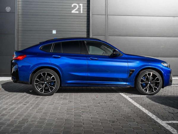 Синий БМВ x4-m 2024 в Вильнюс, объемом двигателя 2.99 л и пробегом 25 тыс. км за 69900 €, фото 7 на AUTOMOTO.COM.LV