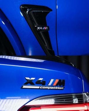 Синий БМВ x4-m 2024 в Вильнюс, объемом двигателя 2.99 л и пробегом 27 тыс. км за 69999 €, фото 12 на AUTOMOTO.COM.LV