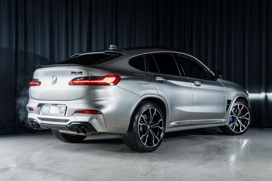 Grey BMW x4-m 2020 in Vilnius, with an engine capacity of 2.99 L and mileage of 87 thousand km for 39999 €, photo 7 on AUTOMOTO.COM.LV