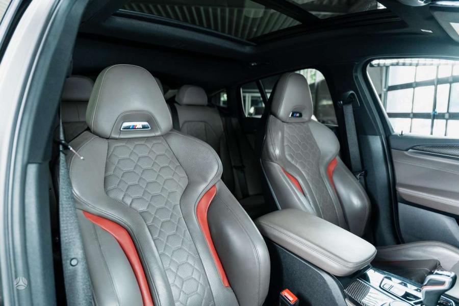 Grey BMW x4-m 2020 in Vilnius, with an engine capacity of 2.99 L and mileage of 87 thousand km for 39999 €, photo 31 on AUTOMOTO.COM.LV