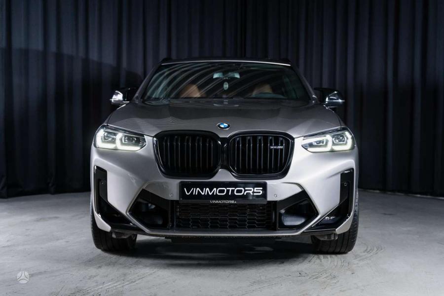 Серый БМВ x4-m 2020 в Вильнюс, объемом двигателя 2.99 л и пробегом 84 тыс. км за 44999 €, фото 3 на AUTOMOTO.COM.LV
