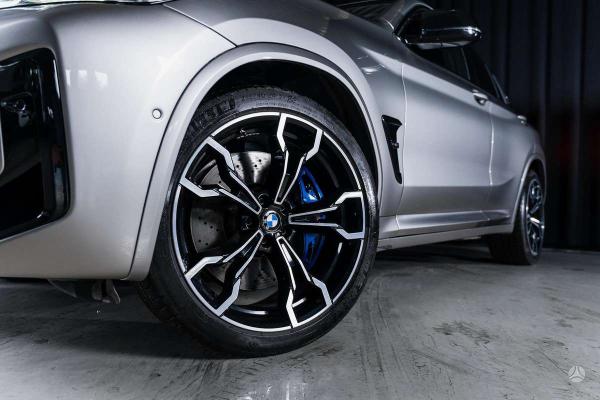 Pelēks BMW x4-m 2020 Viļņa, ar dzinēja tilpumu 2.99 L un nobraukumu 84 tūkst. km par 44999 €, foto 11 vietnē AUTOMOTO.COM.LV